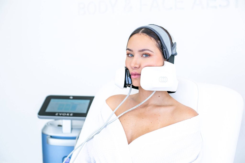 Evoke Facial Contouring Beverly Hills | SKINIC